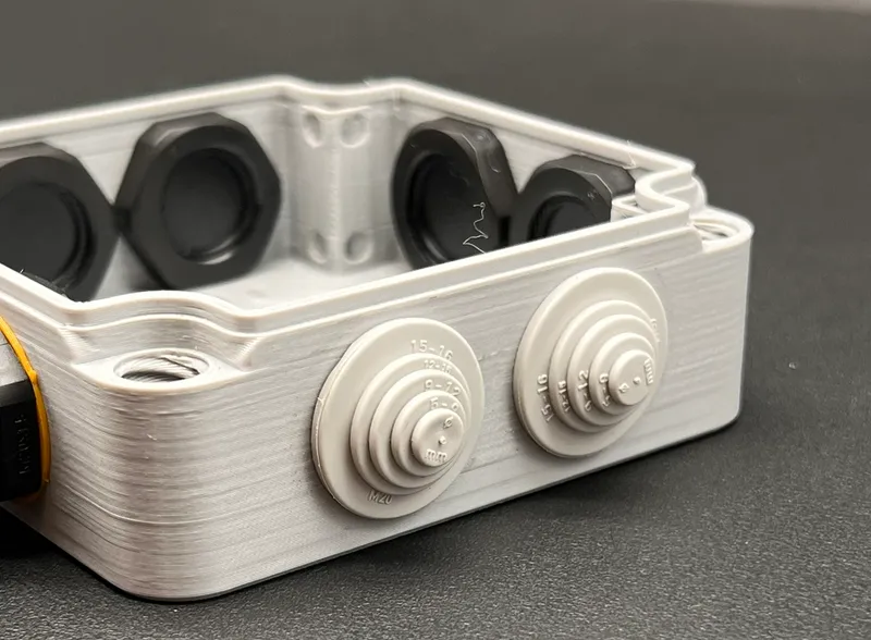 Waterproof Junction box 2 by corteXcrank | Download STL model ...