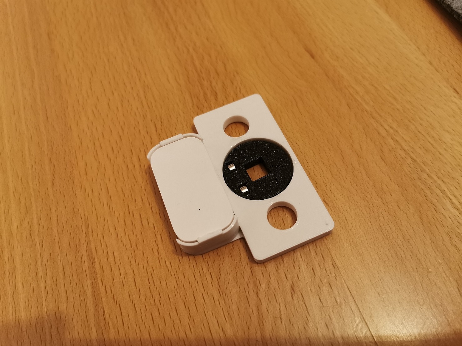 Aqara Doorsensor for Windowhandle, no soldering by sneak | Download ...