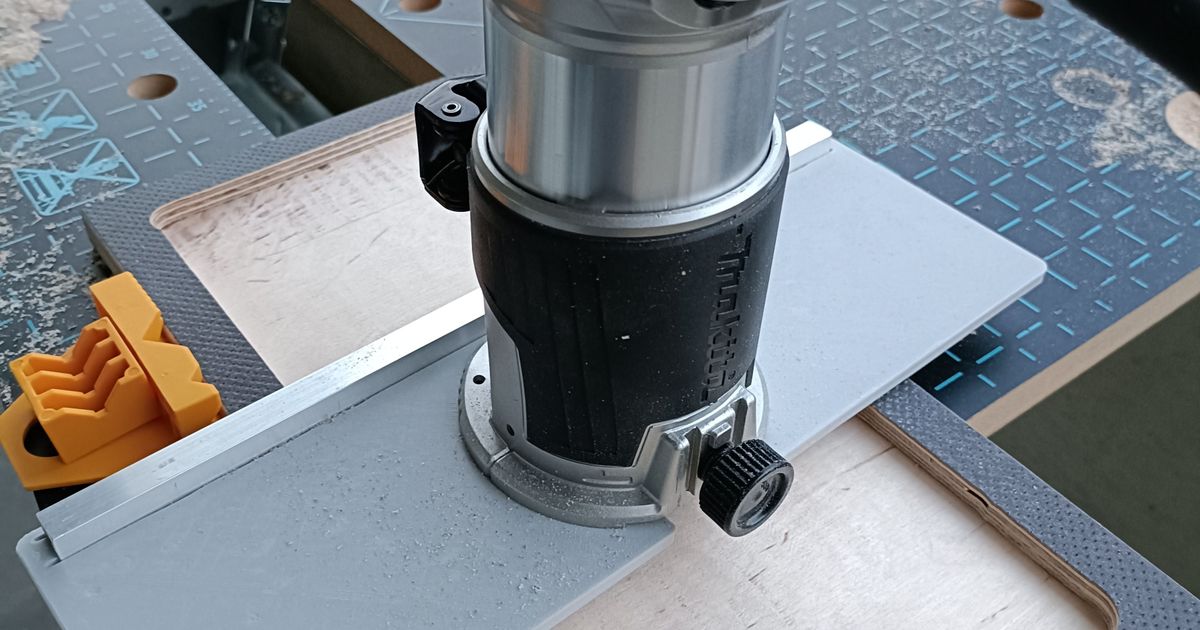 Makita router RT0700C extensionplate - big and bigger by Ruumen_ch ...