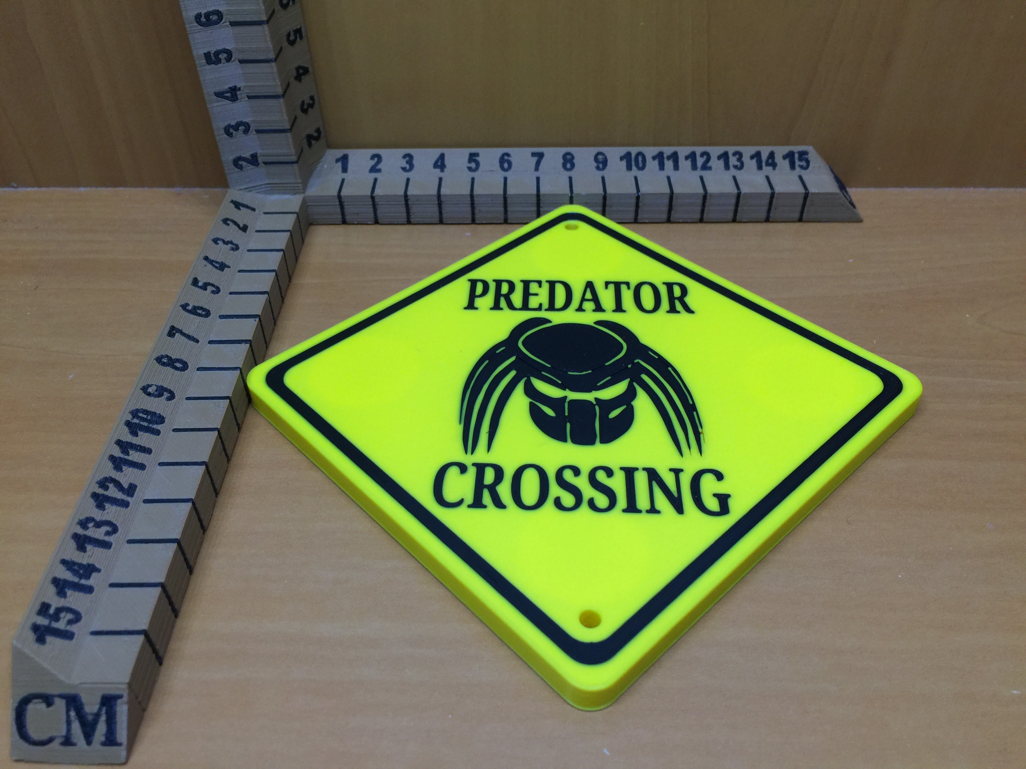 Predator Crossing Sign by StarLabs3D | Download free STL model ...