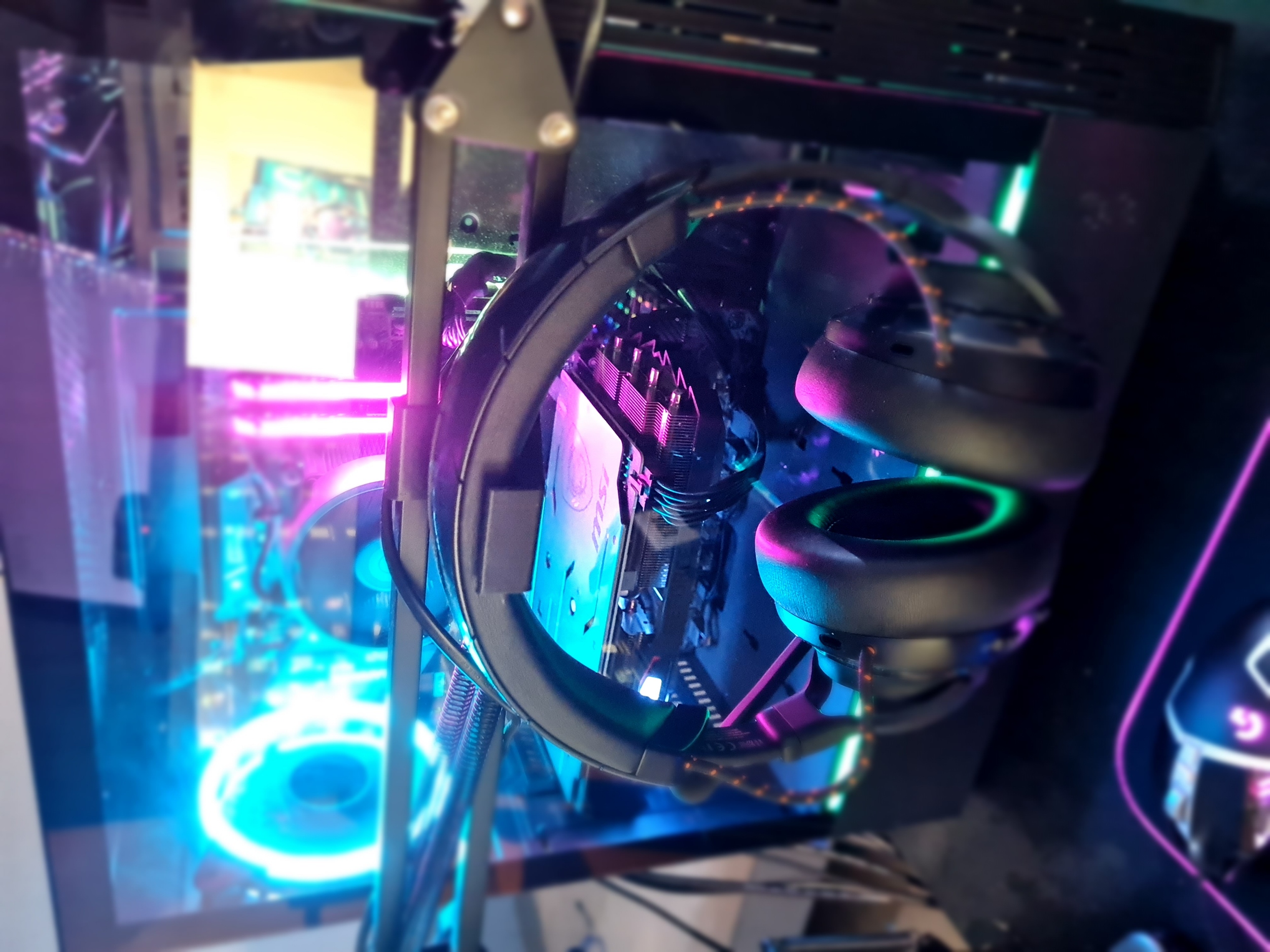 Headset Holder by Darkmaster | Download free STL model | Printables.com