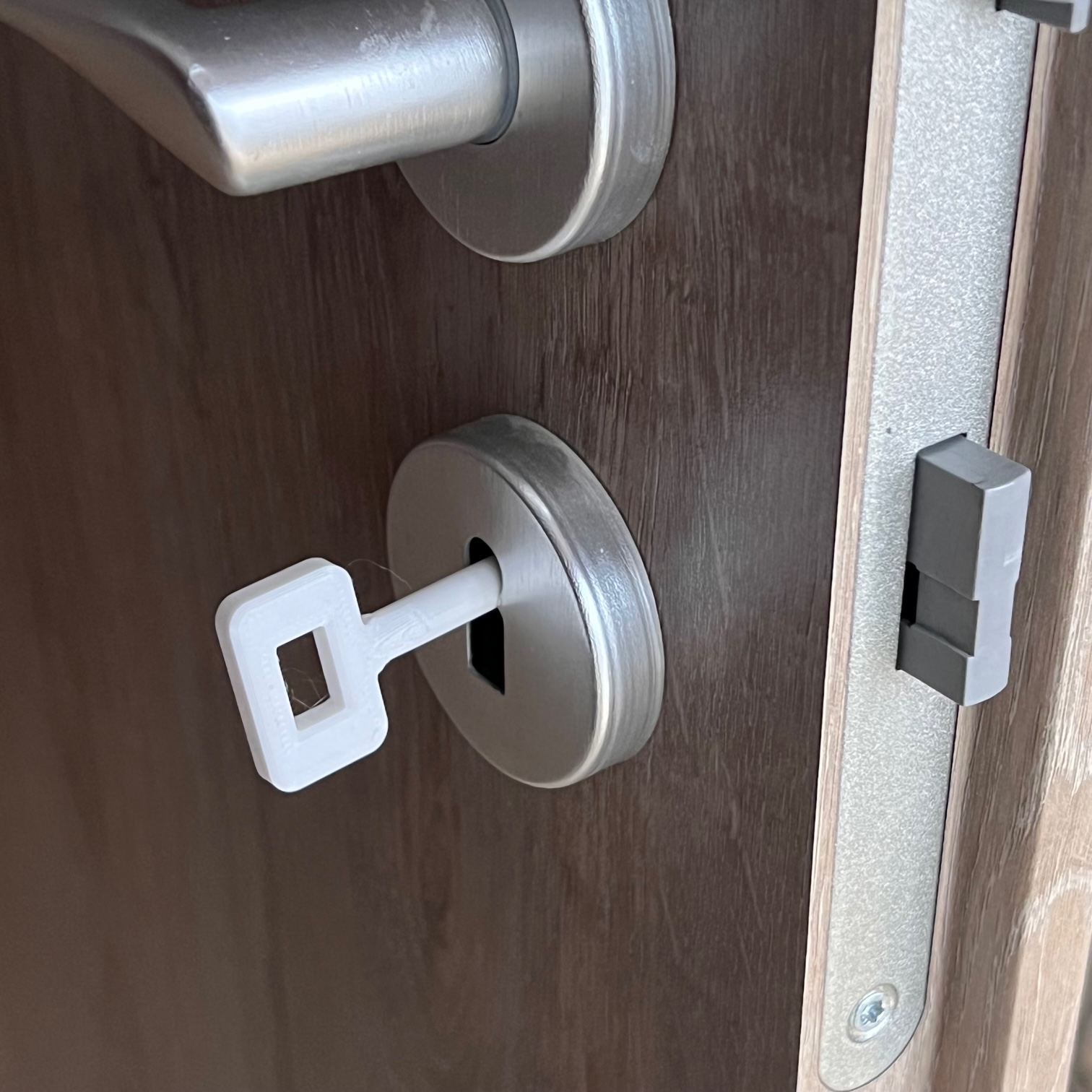 Generic Door Key by Grafit | Download free STL model | Printables.com