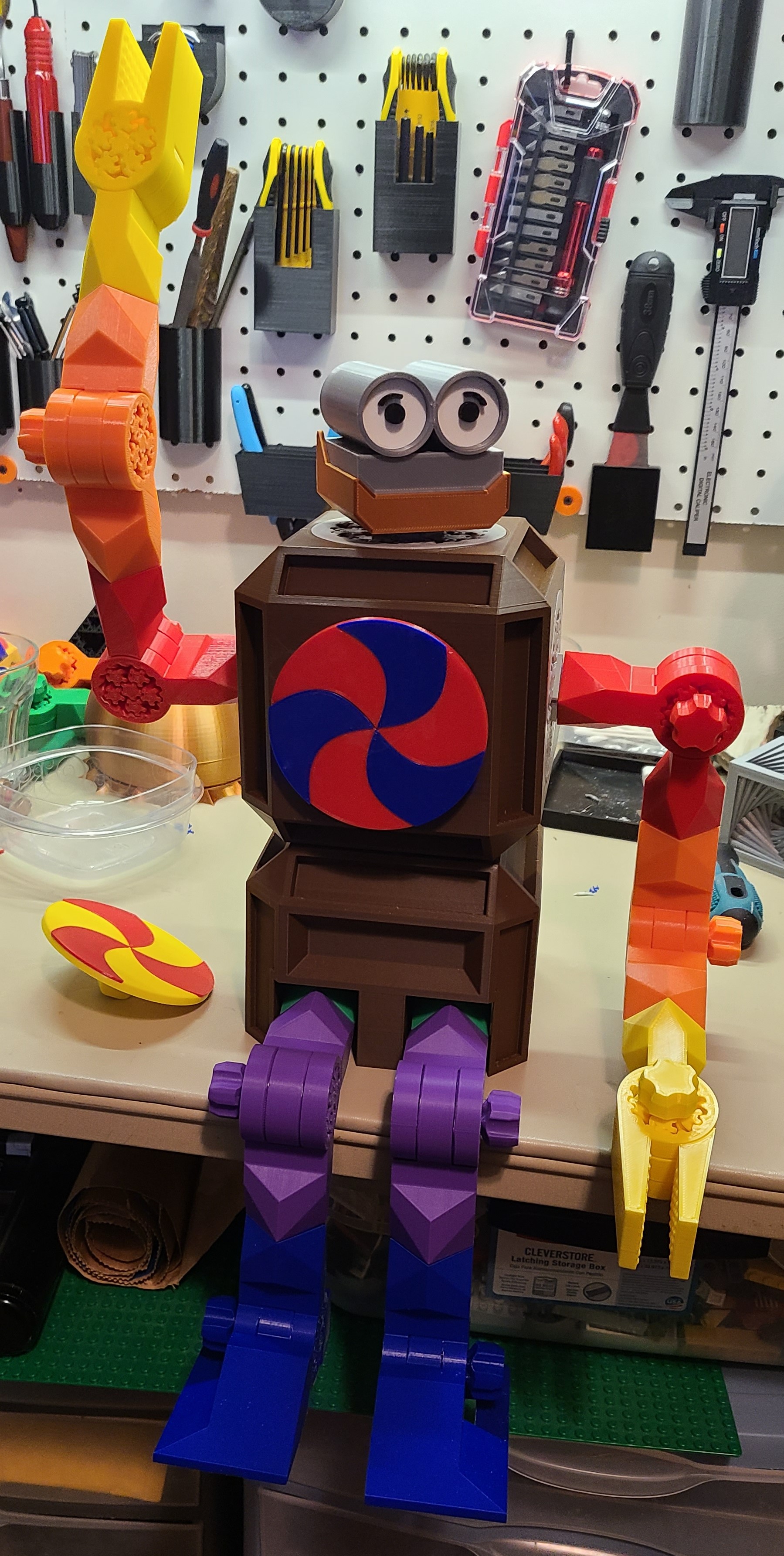 Modular Toy Robot by Amos491 | Download free STL model | Printables.com