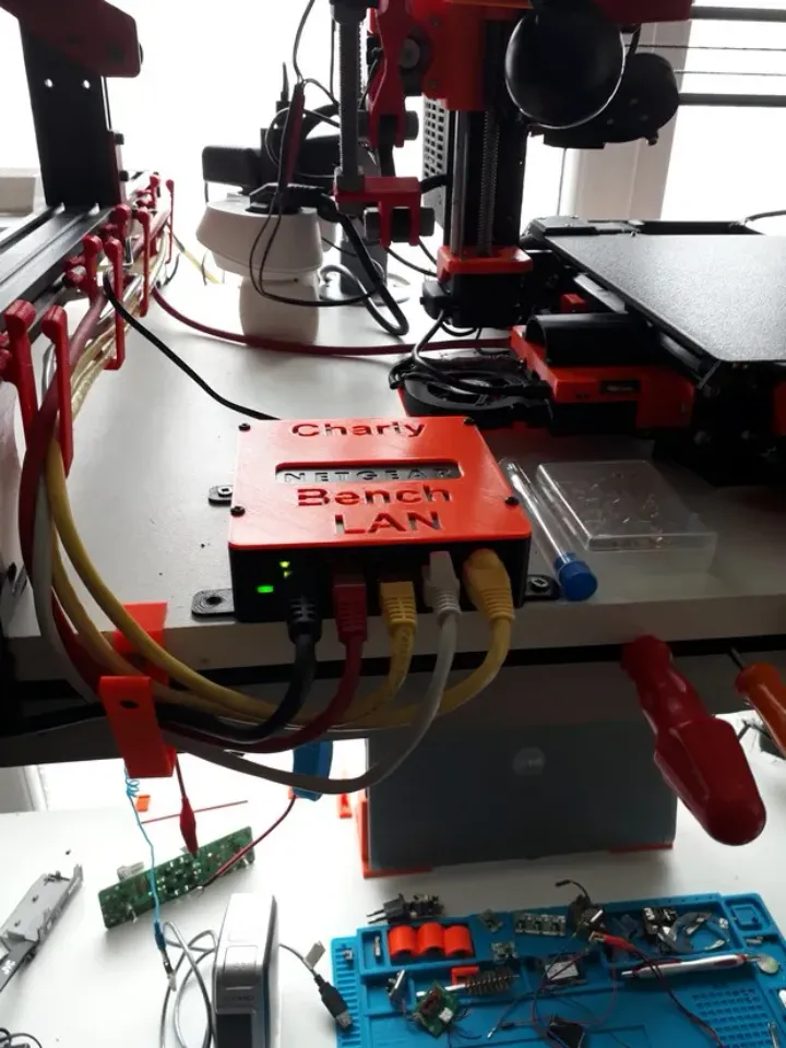 Netgear Ethernet switch enclosure by Charly BEGOOD | Download free STL ...