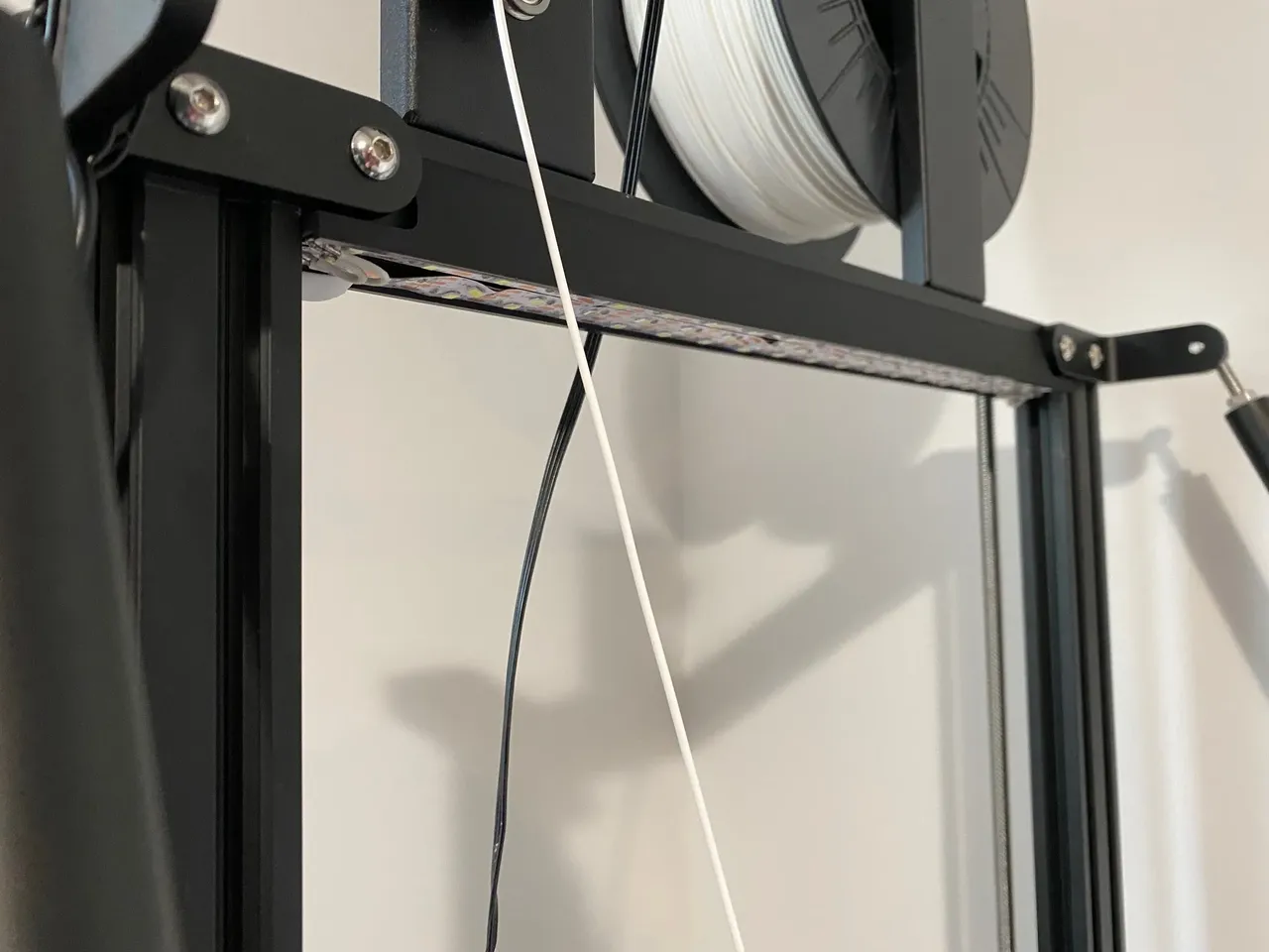 Lampe LED Creality CR10V3 by Sergelr | Download free STL model ...