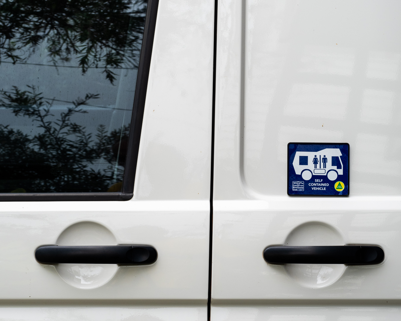 MAGNETIC STICKER FRAME (REMOVABLE AND PARAMETRIC) by Peter H | Download ...