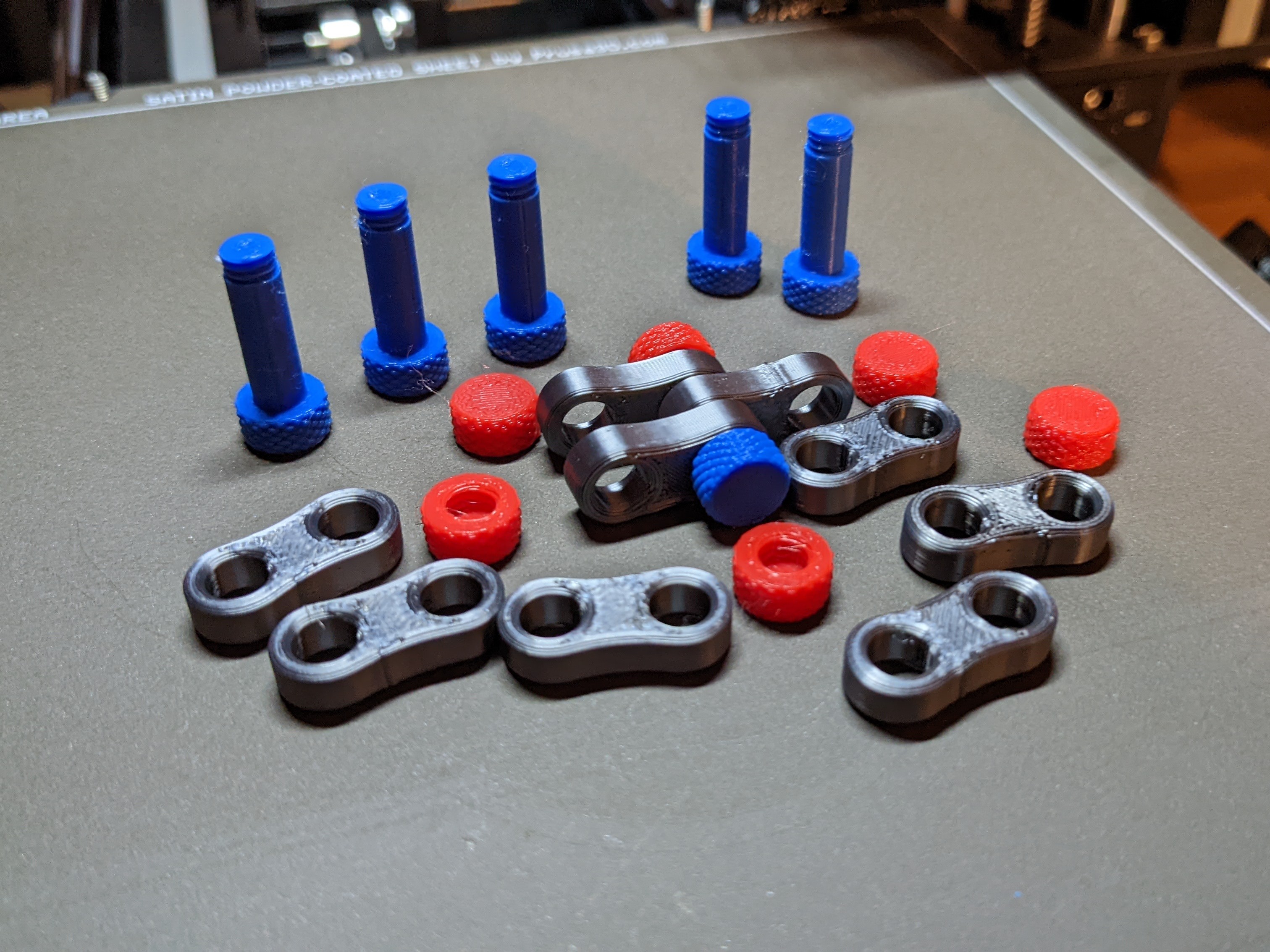 Chain Link Fidget Toy V1 by JamesThePrinter | Download free STL model ...