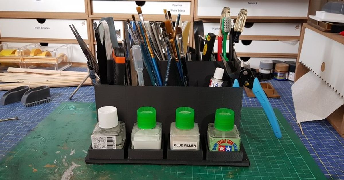 Model Bench Tool Holder by Gordon | Download free STL model ...