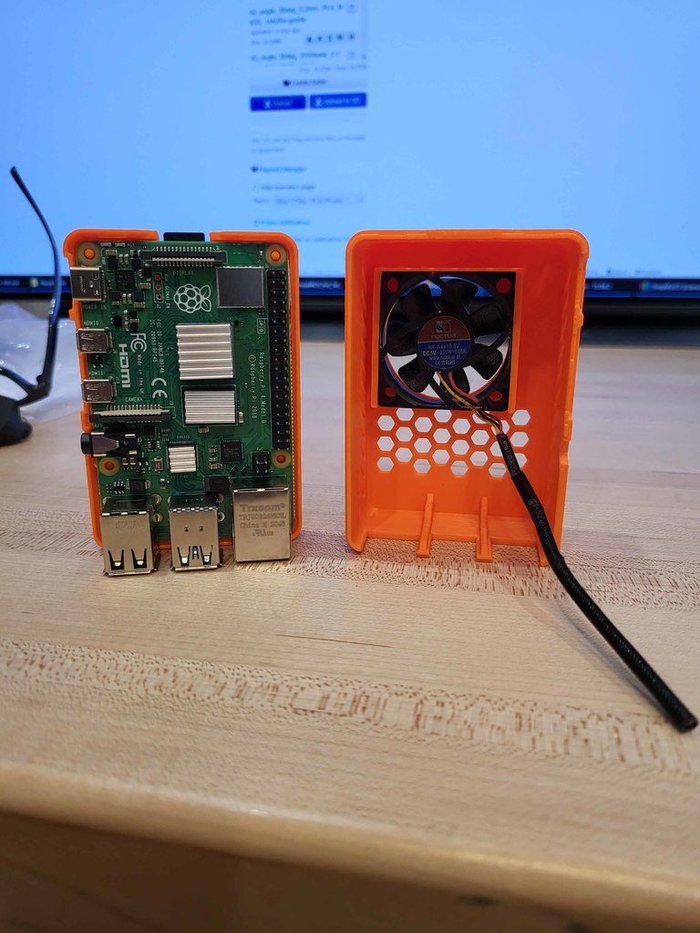 Raspberry Pi 4 - PoE Texas Hat - 40x10 Noctua Fan Case by Regulus | Download free STL model ...