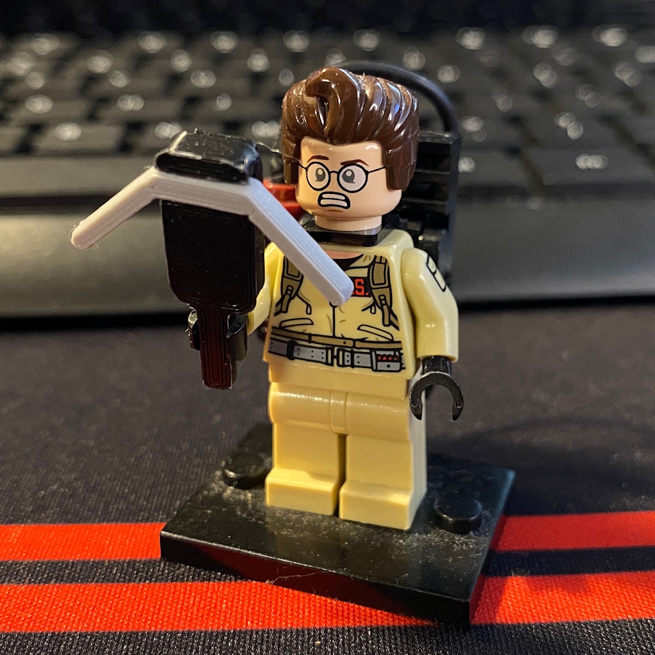 LEGO Ghostbusters Minifig PKE Meter by nerdyviews | Download free STL ...