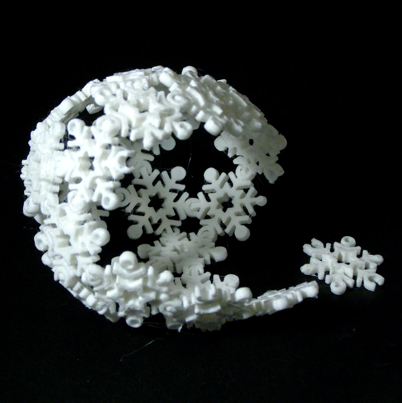 Christmas ball snowflake by Václav Krmela | Download free STL model ...