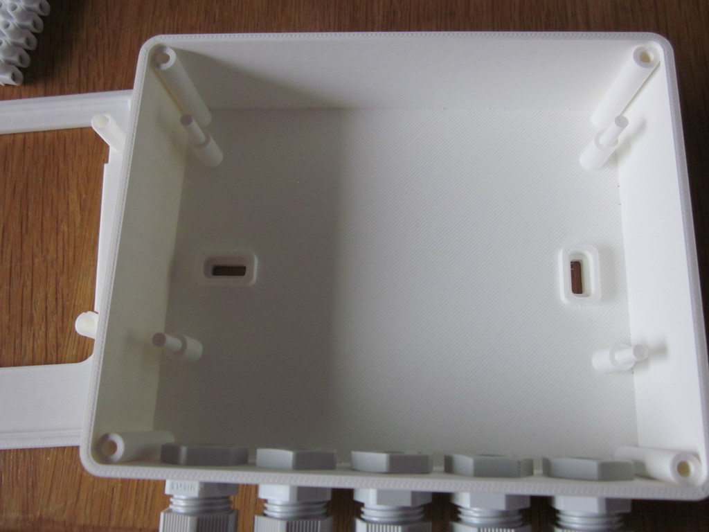 Sonoff 4CH Pro R2 enclosure by glsf91 | Download free STL model ...