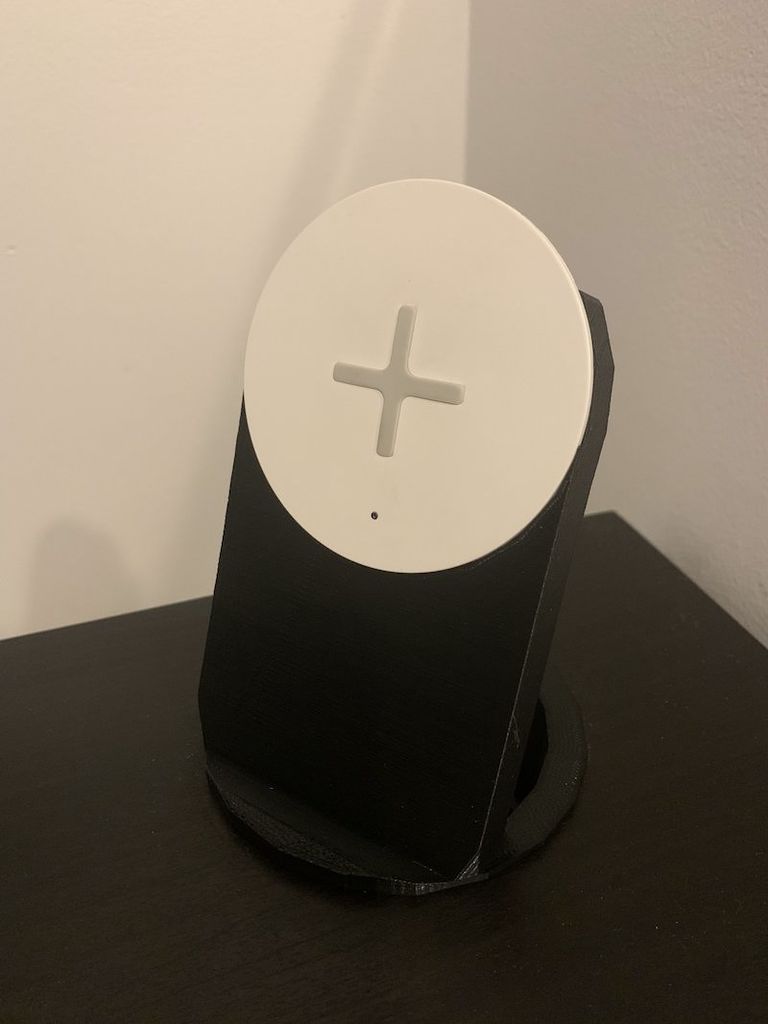 Desk insert with Qi chargers by Corunir | Download free STL model ...