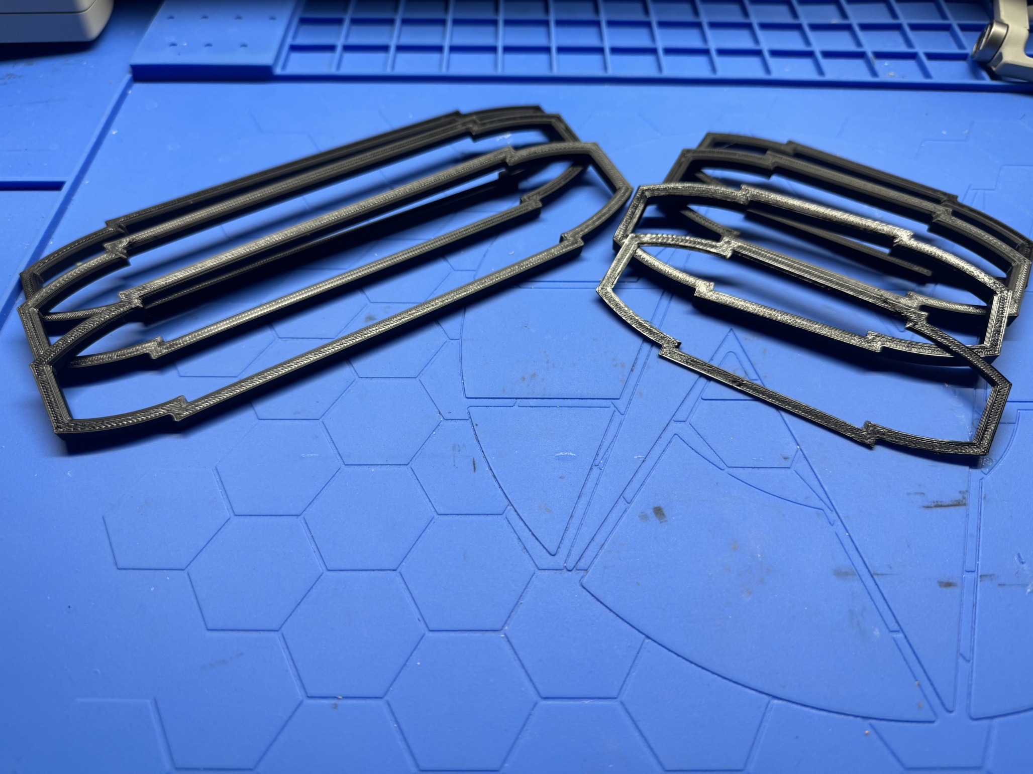 Lego UCS Venator Stand Extensions (Parametric) by Potato Factory ...