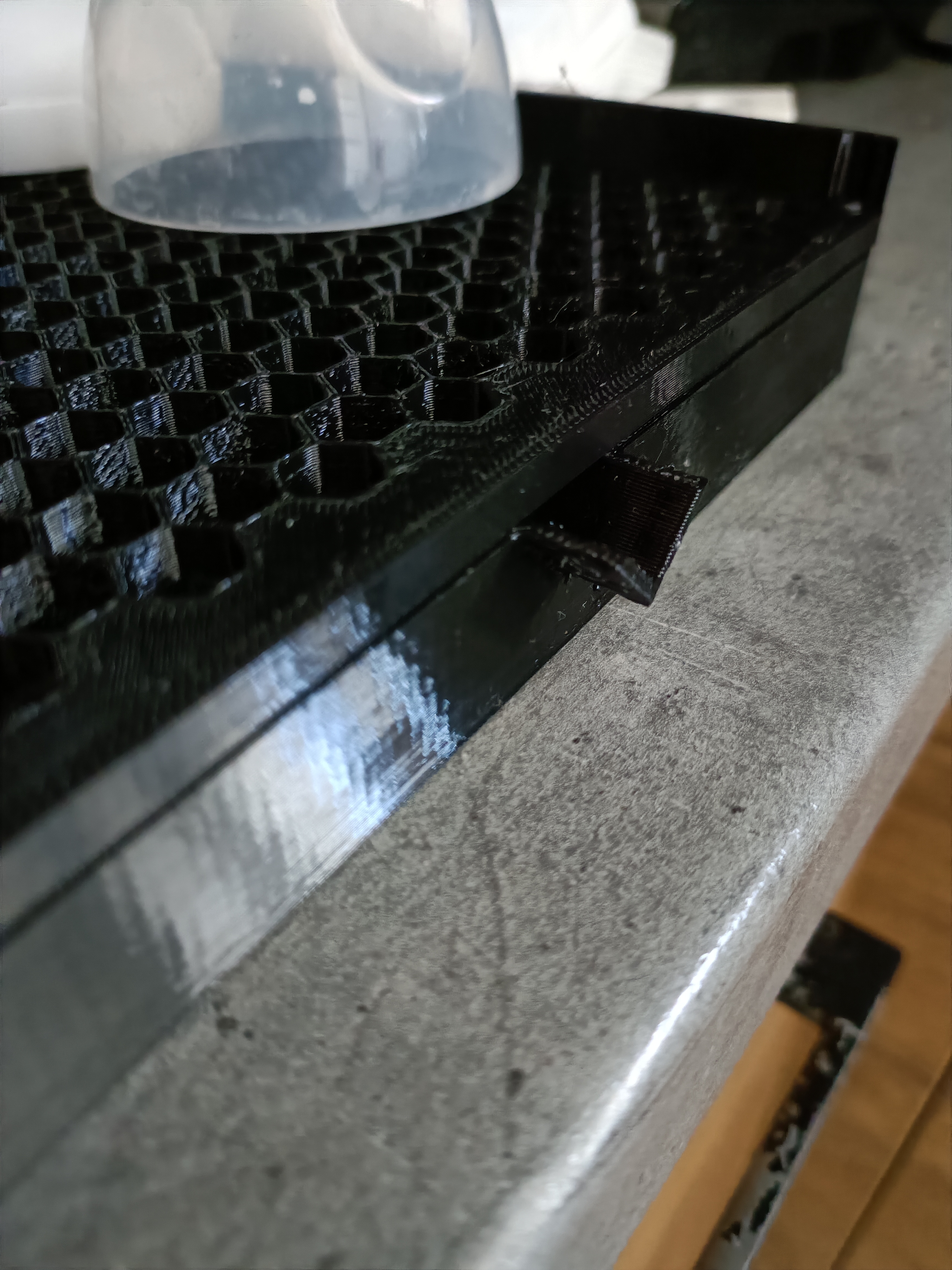 Dishes drainer honeycomb by Mateusz Siuciński | Download free STL model ...