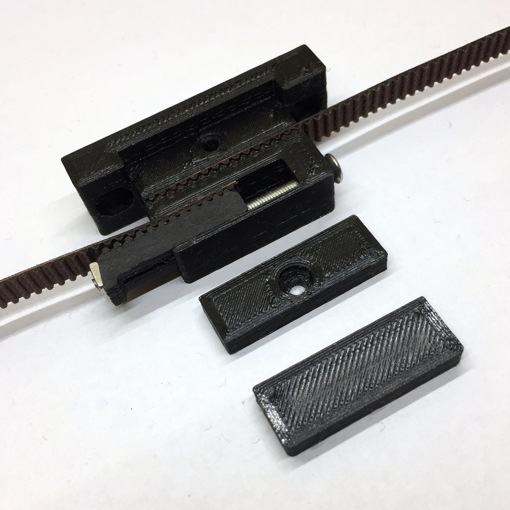 Low Profile Adjustable Y Belt Holder by tcurdt | Download free STL ...