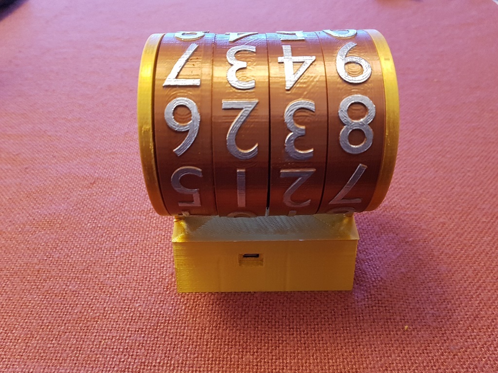 Some modifications for "Minimal Mechanical Digital Clock with Network ...