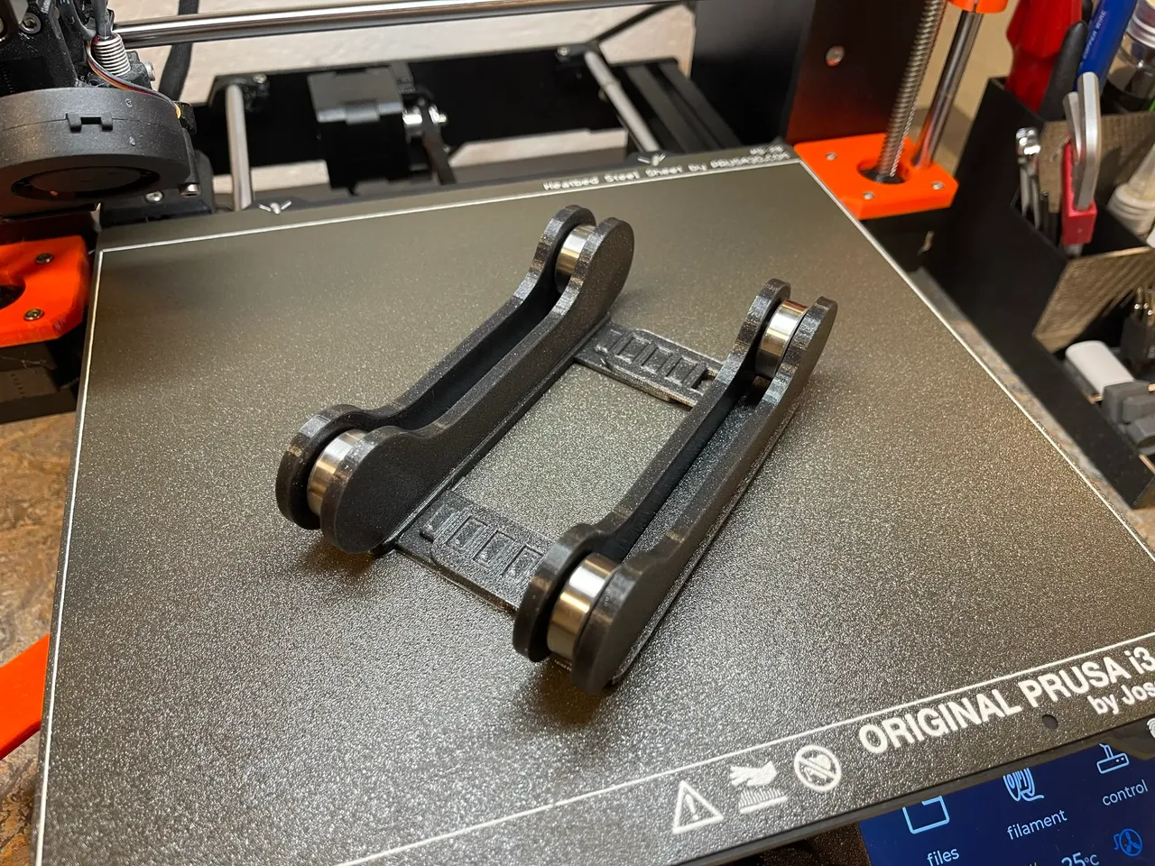 Adjustable filament roller. by scrappy79 | Download free STL model ...