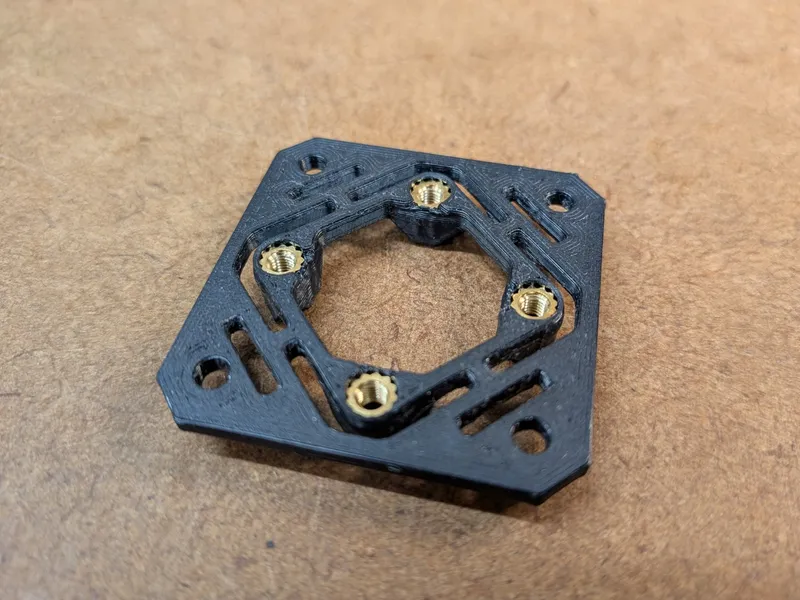 CORE One Z-Motor Mount with Heat Set Inserts by DET-Man | Download free ...
