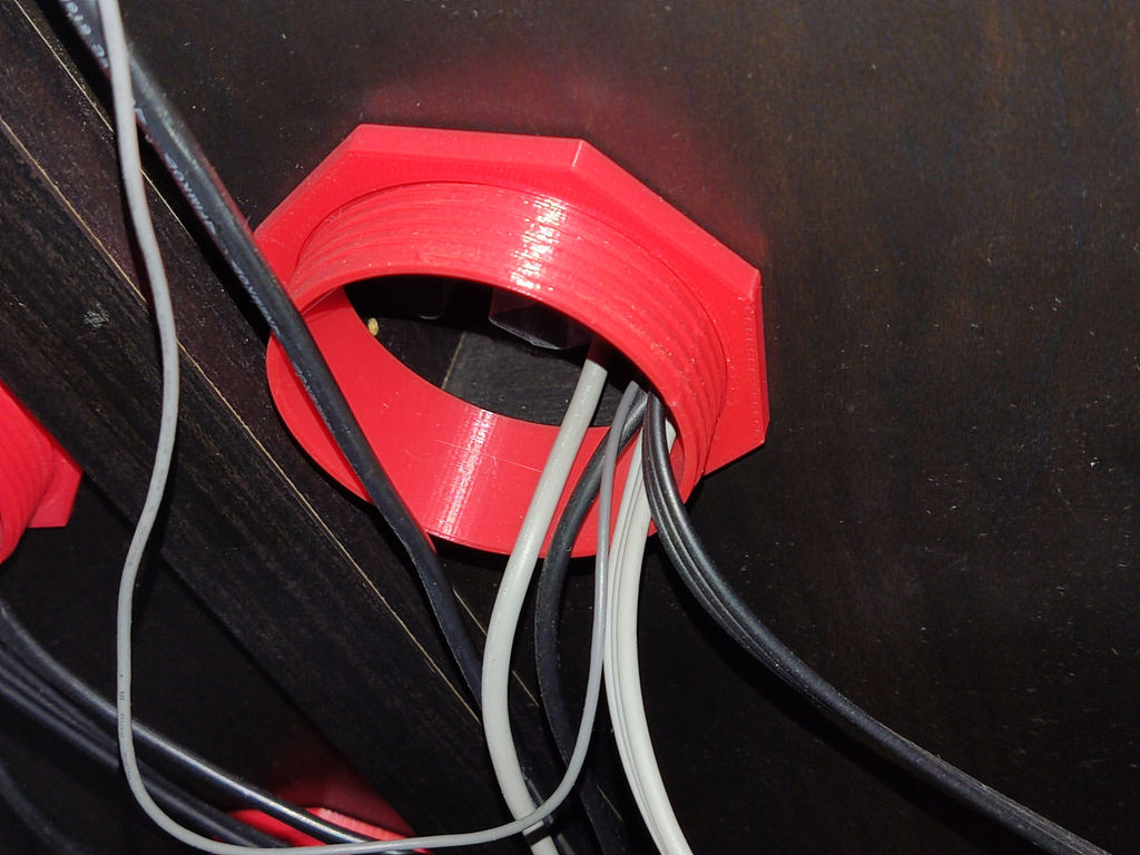 Customizable threaded grommet by makmonty | Download free STL model ...
