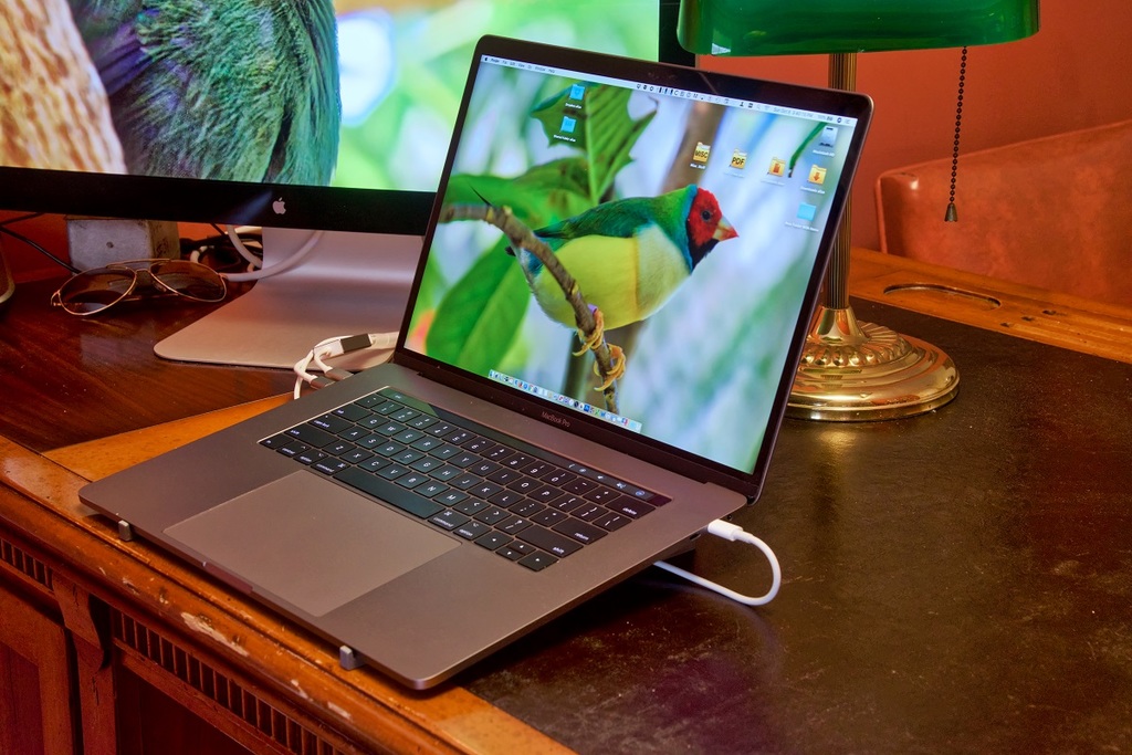 MacBook Pro folding stand by smitty | Download free STL model ...