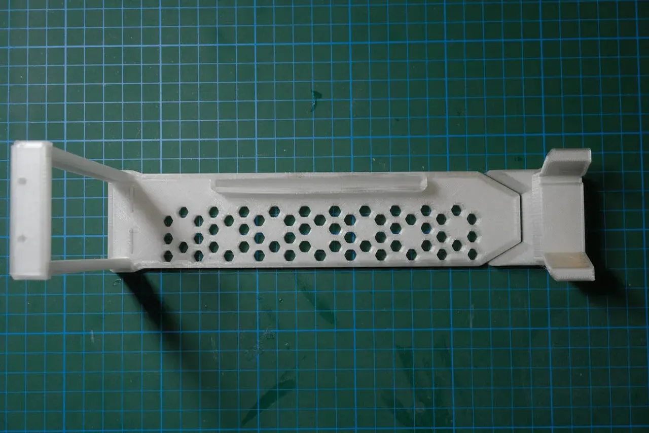 Graphics Card (GPU) Stand/Holder for Display by AreiouS | Download free ...