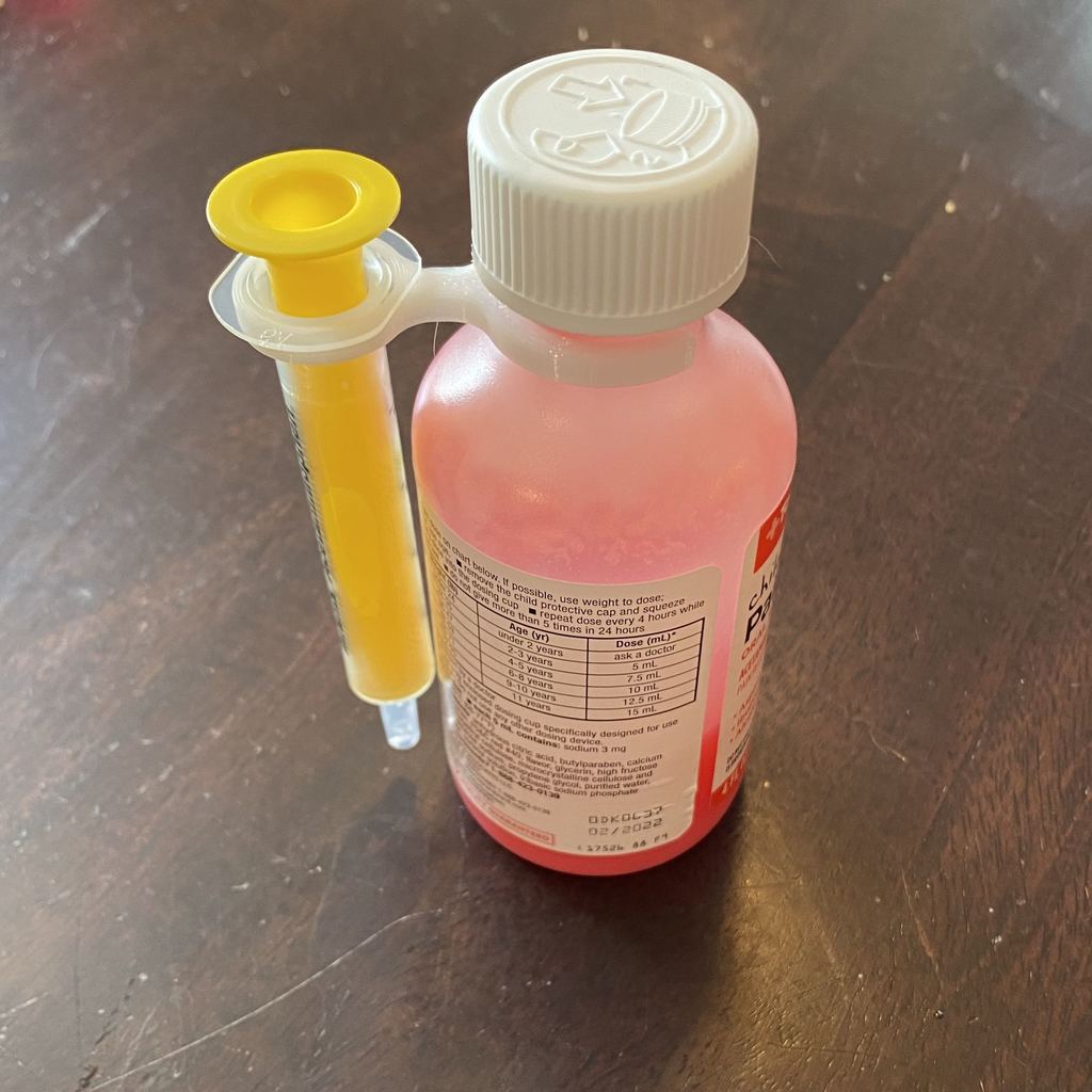 4oz (118ml) Medicine Syringe Holder by Skyla157 | Download free STL ...