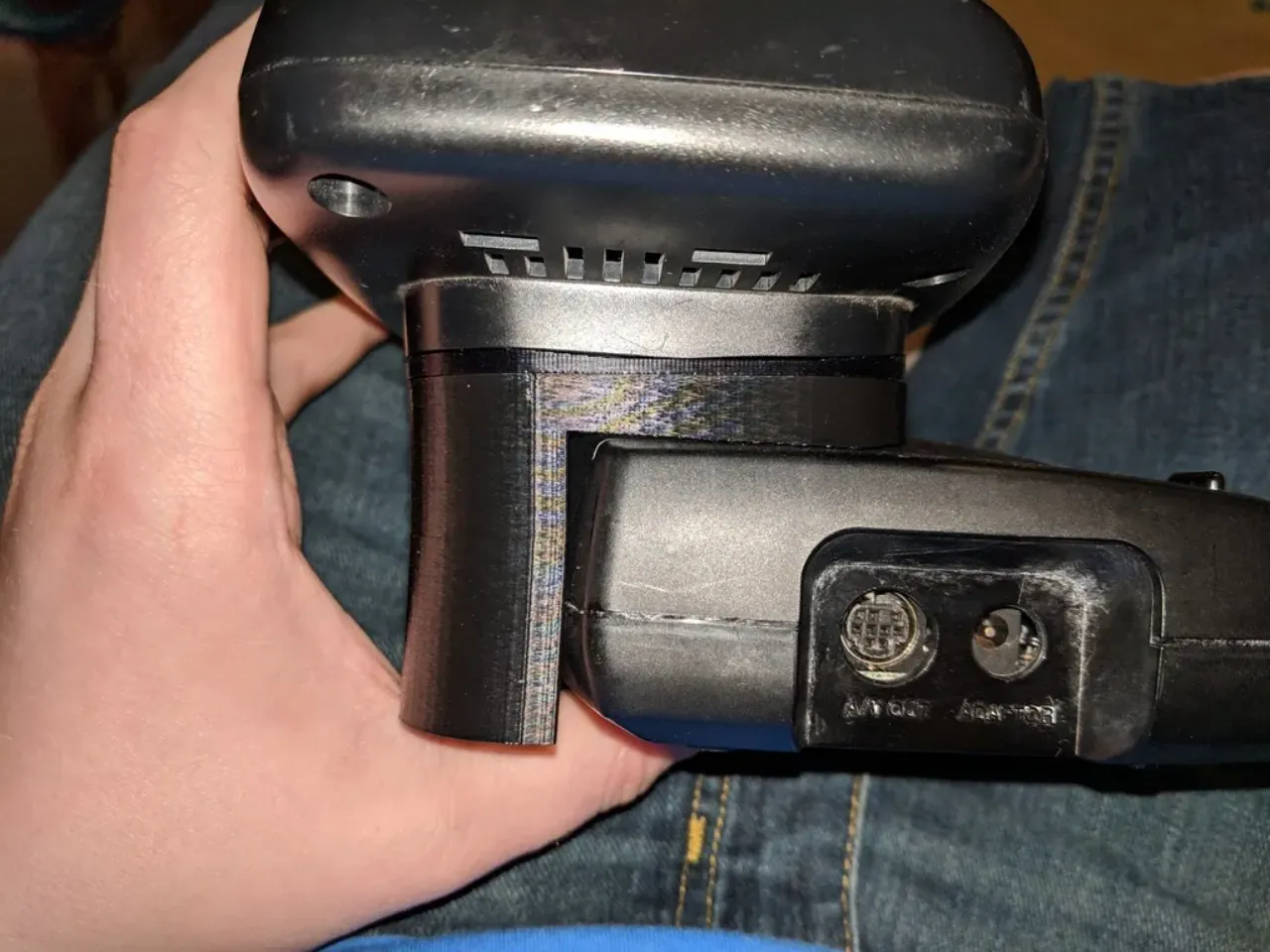 Sega Genesis/Megadrive Model 3 to 32x riser adapter by Collingall ...