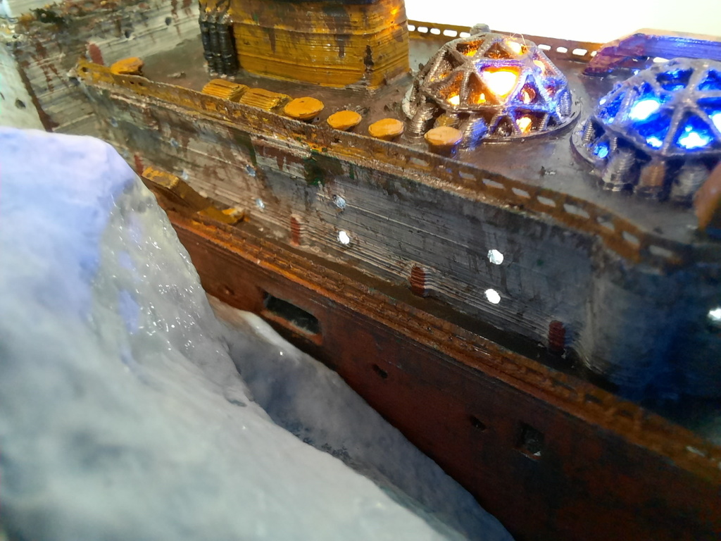 HL2 The Borealis (Aperture's Healy-class Icebreaker) by MoffKalast ...