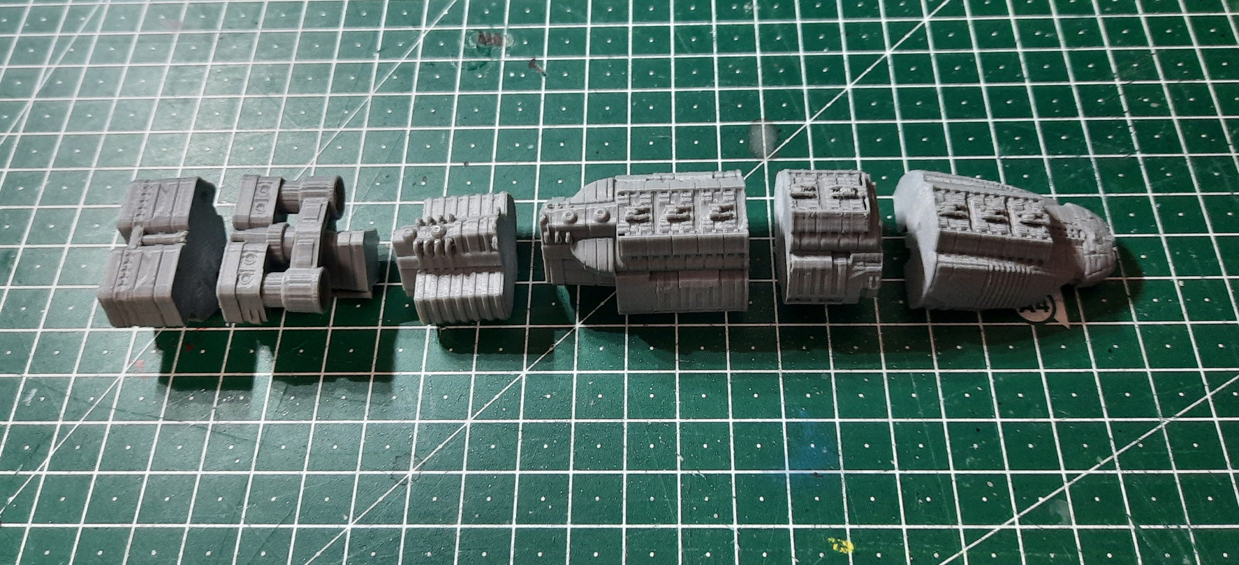BSG Heracles Gunship 1:9000 Scale by MoffKalast | Download free STL ...