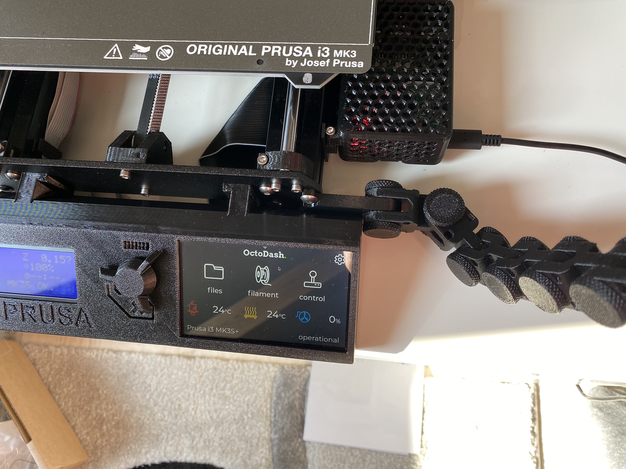 Y-Rail Adapter modified for usage with Hyperpixel 4" Touchscreen LCD with Raspberry Pi4 for ...