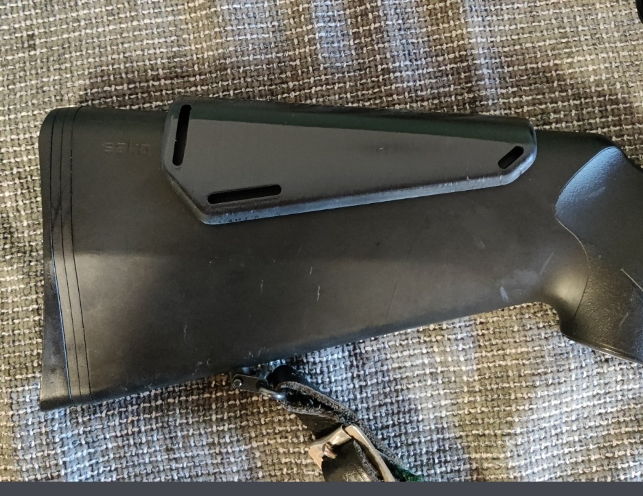 Sako Quad 5mm cheek riser by taeraeyttaejae | Download free STL model ...