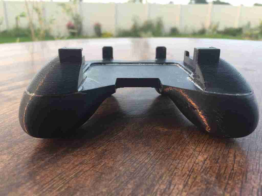 Game Boy Advance SP Controller Grip by colossatr0n | Download free STL ...