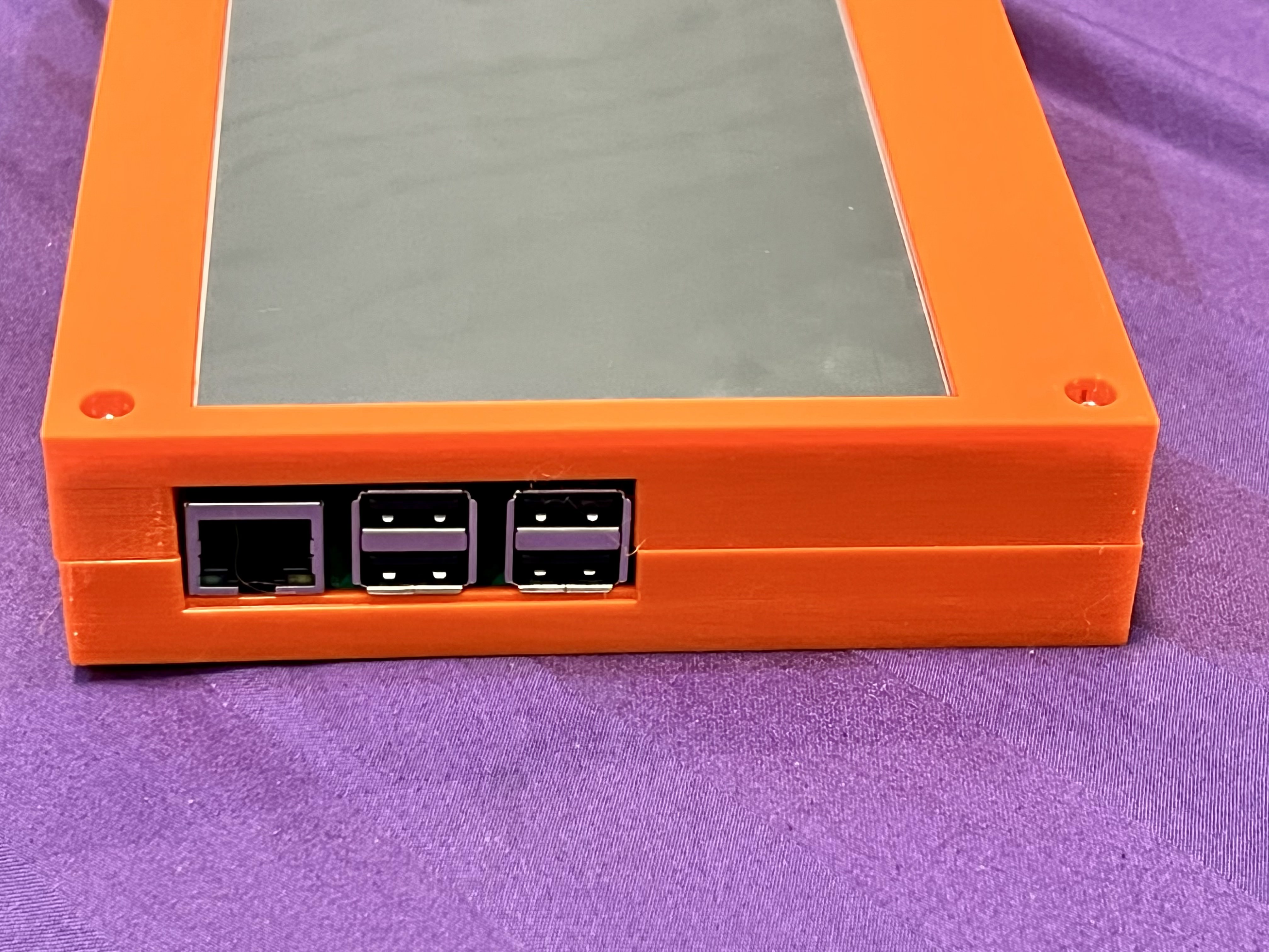 Raspberry Pi 3 / 4 Waveshare 7 Inch LCD Case by kaisarantonn | Download ...