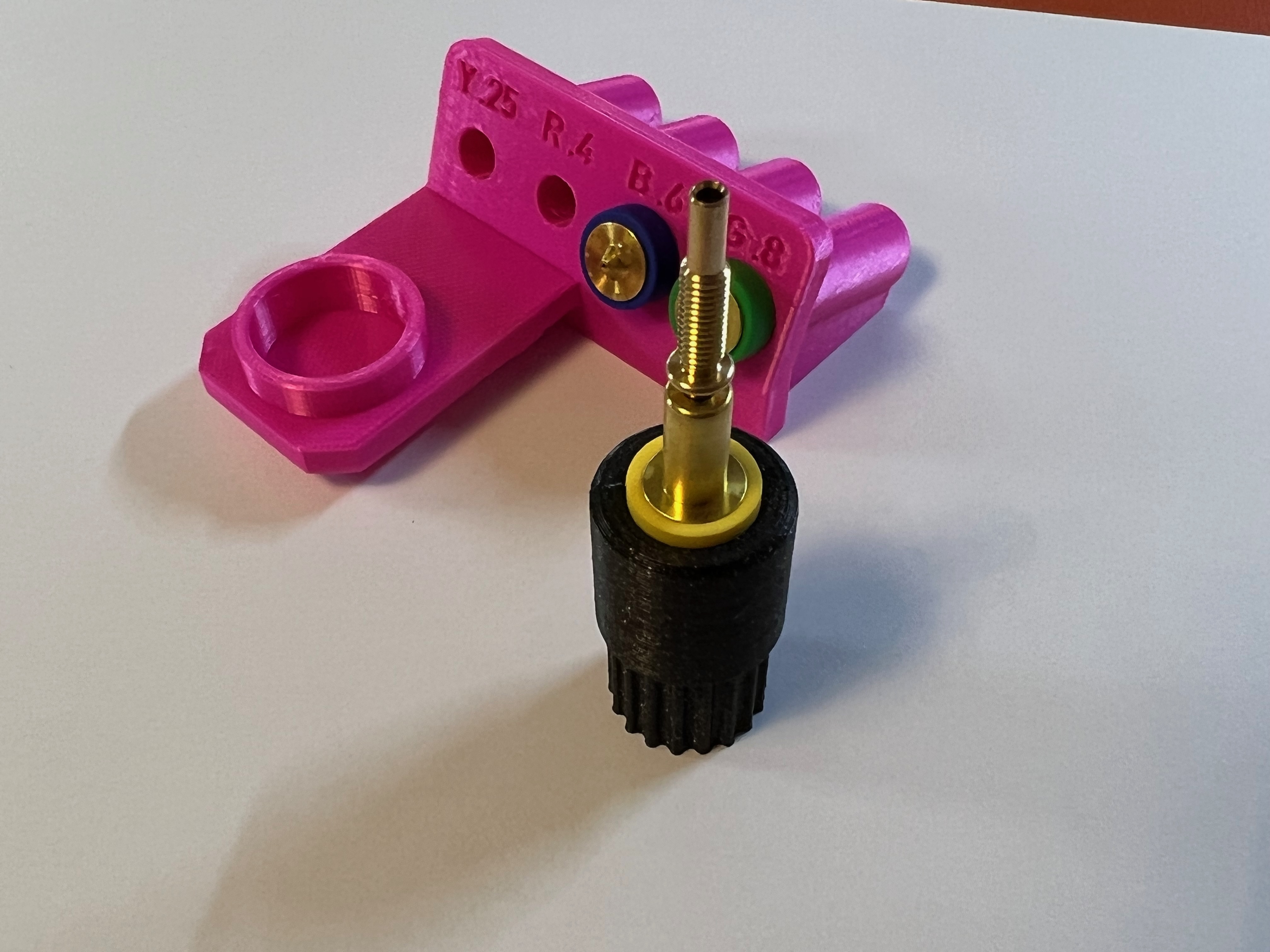 E3D REVO nozzle storage and adapter by Hans Sep | Download free STL ...