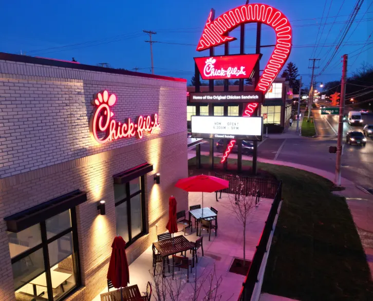 Chick-fil-A Model Set - 1:64 Scale Diorama by LAYRLAB | Download free ...