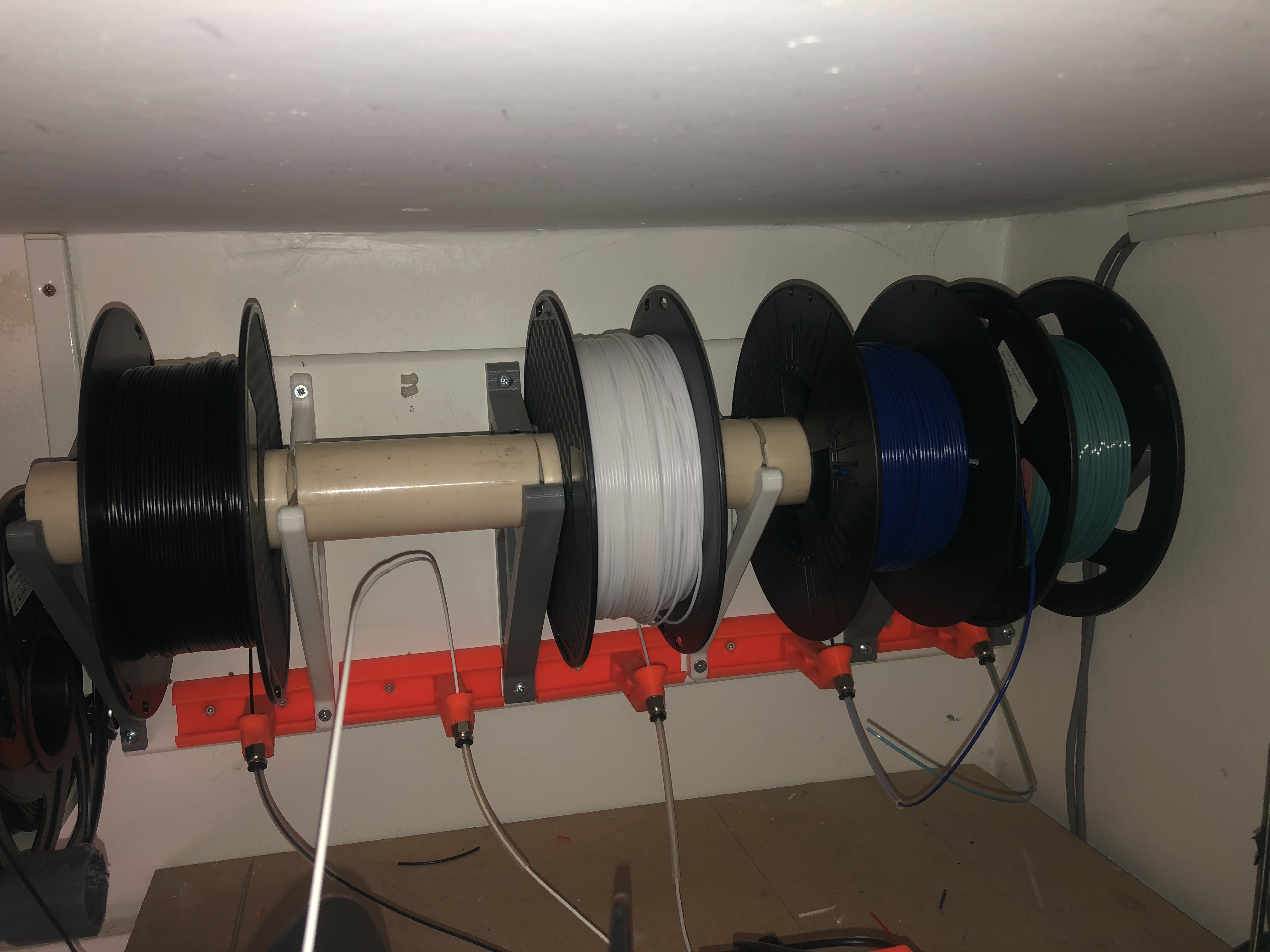 Spool Wall Mount organizer by Lammesky | Download free STL model ...