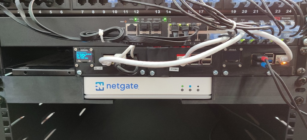 Rack Mount for Netgate SG-3100 von makerbc | Kostenloses STL-Modell ...