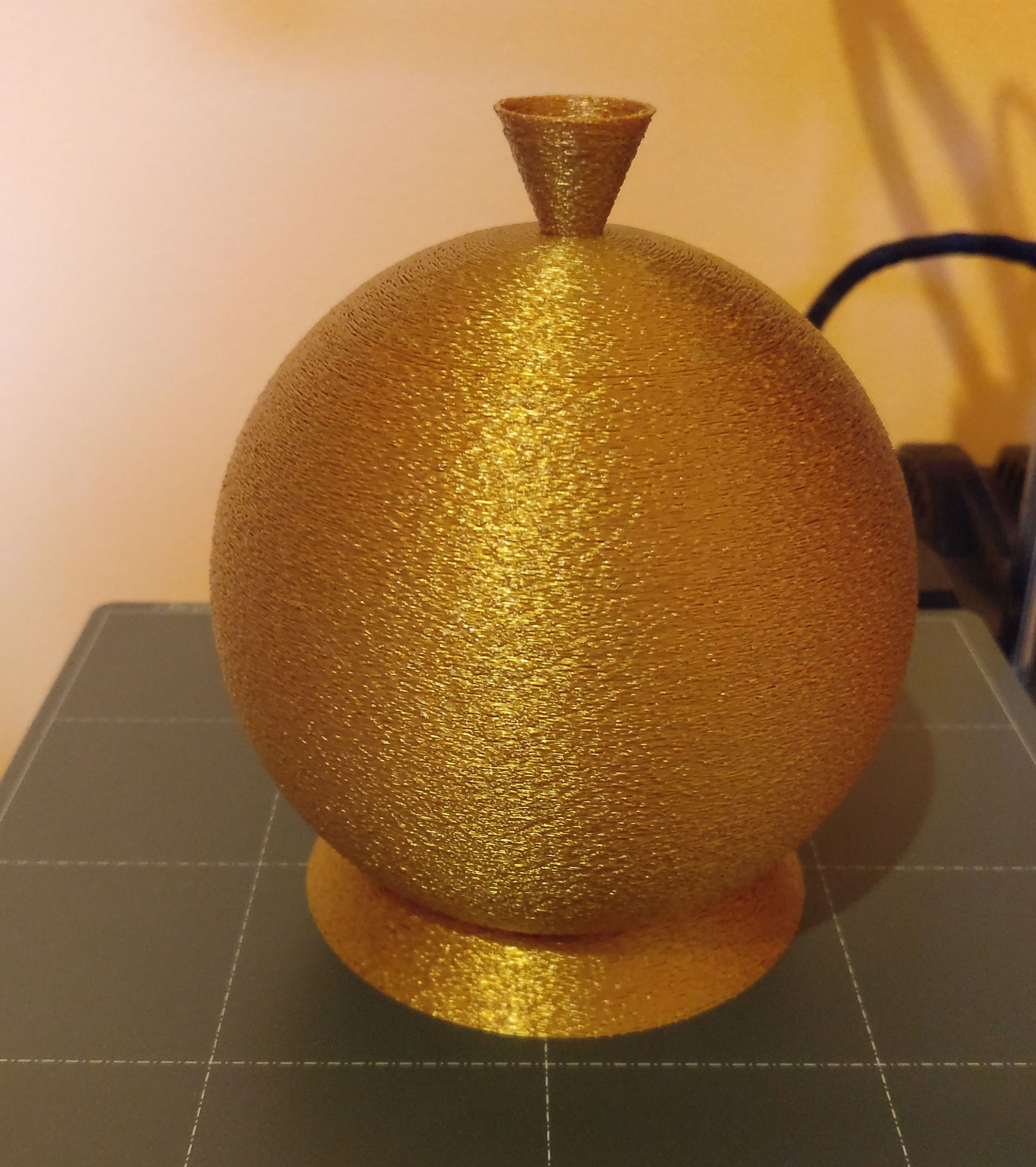 Ball box with lid and fuzzy skin surface by lufa | Download free STL ...