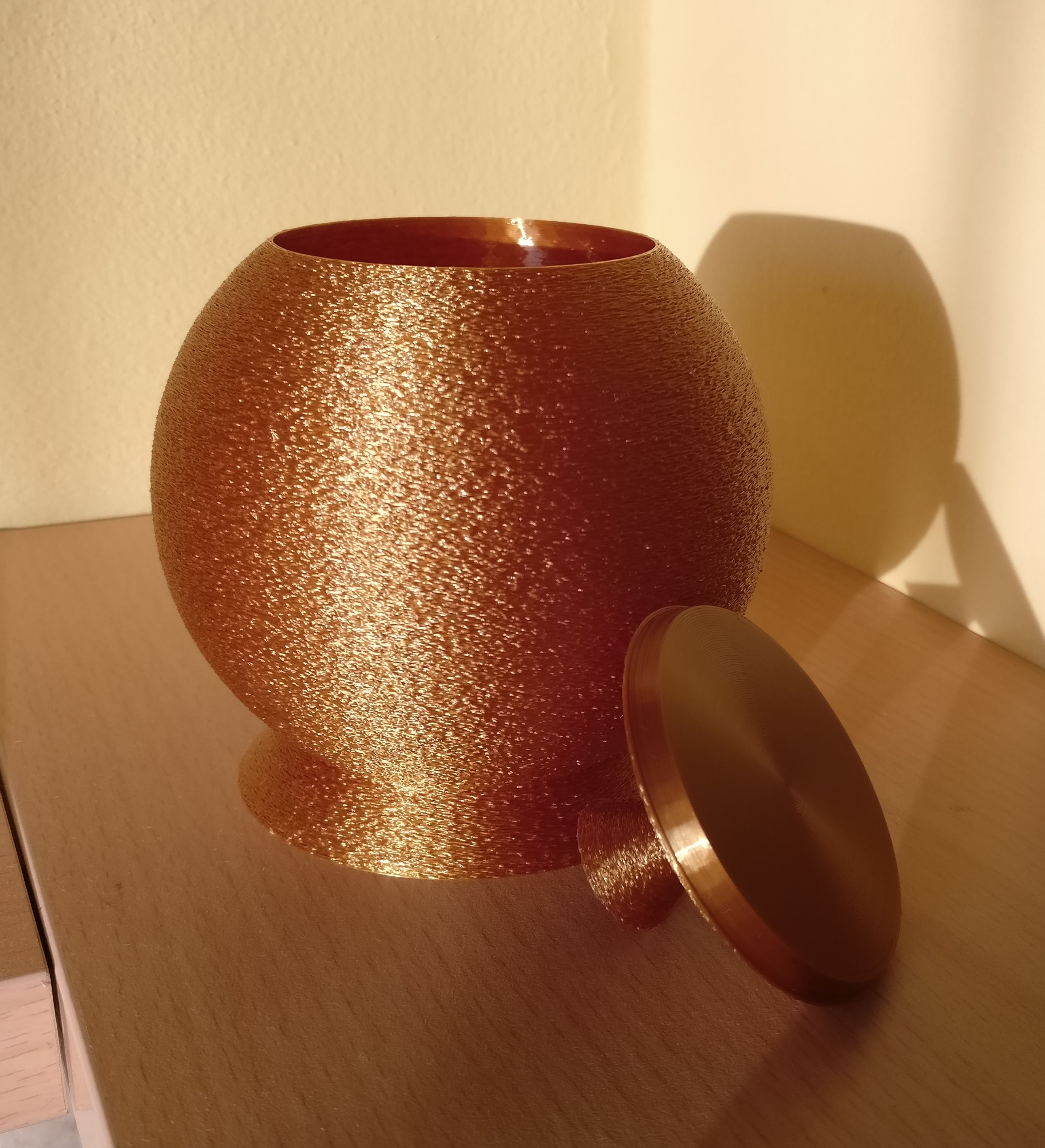 Ball box with lid and fuzzy skin surface by lufa | Download free STL ...