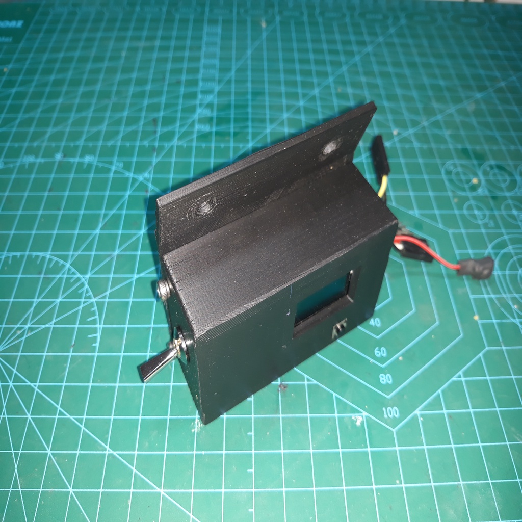 Box for Lolin ESP32 with OLED by Kisssys | Download free STL model ...