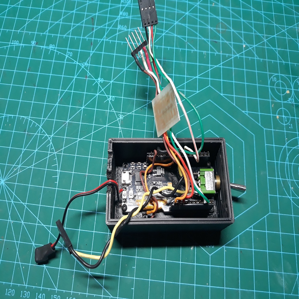 Box for Lolin ESP32 with OLED by Kisssys | Download free STL model ...