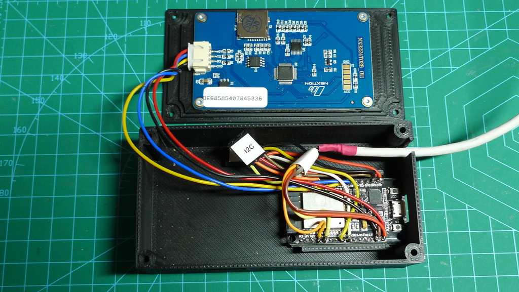 Nextion NX3224T028_11 Project Box by Kisssys | Download free STL model ...