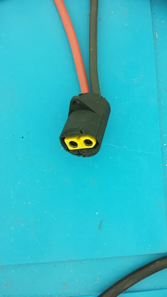 XT60 Connector Chassis Mount by Kisssys | Download free STL model ...
