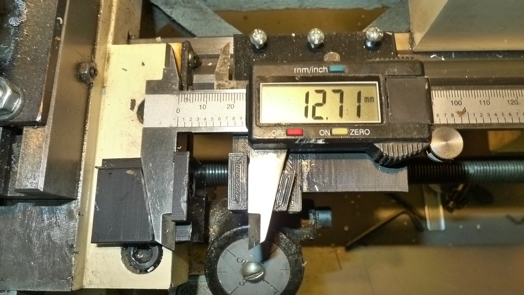 Hobby Lathe Digital Readout by Kisssys | Download free STL model ...