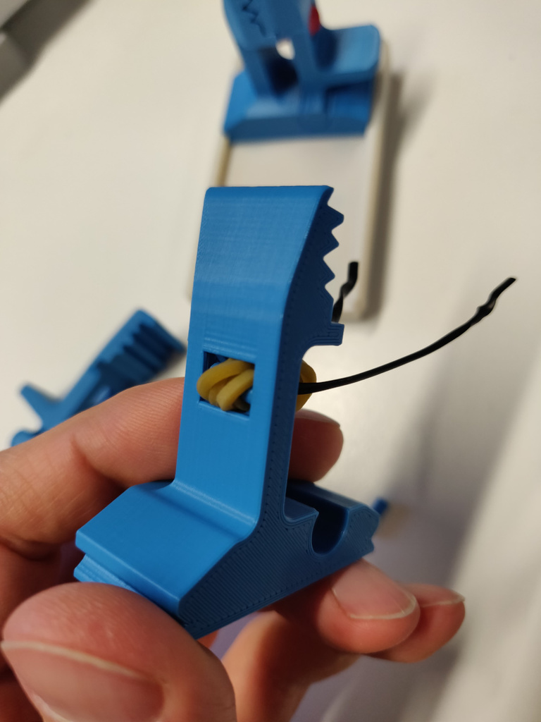 Soldering Helping Hands Remixed³ by wavexx | Download free STL model ...