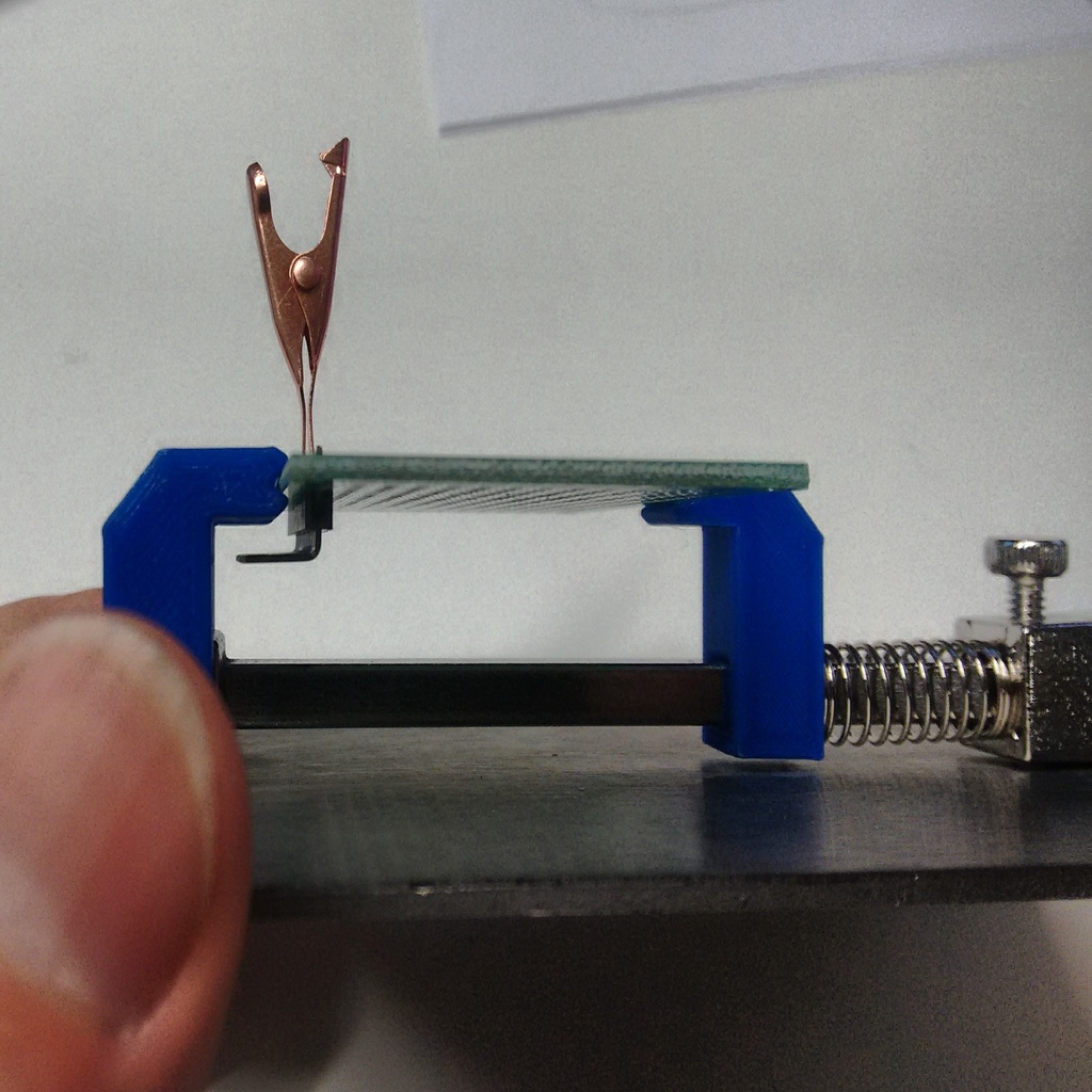 Superior clamps for PCB vise / "Support for mobile phone repair" by ...