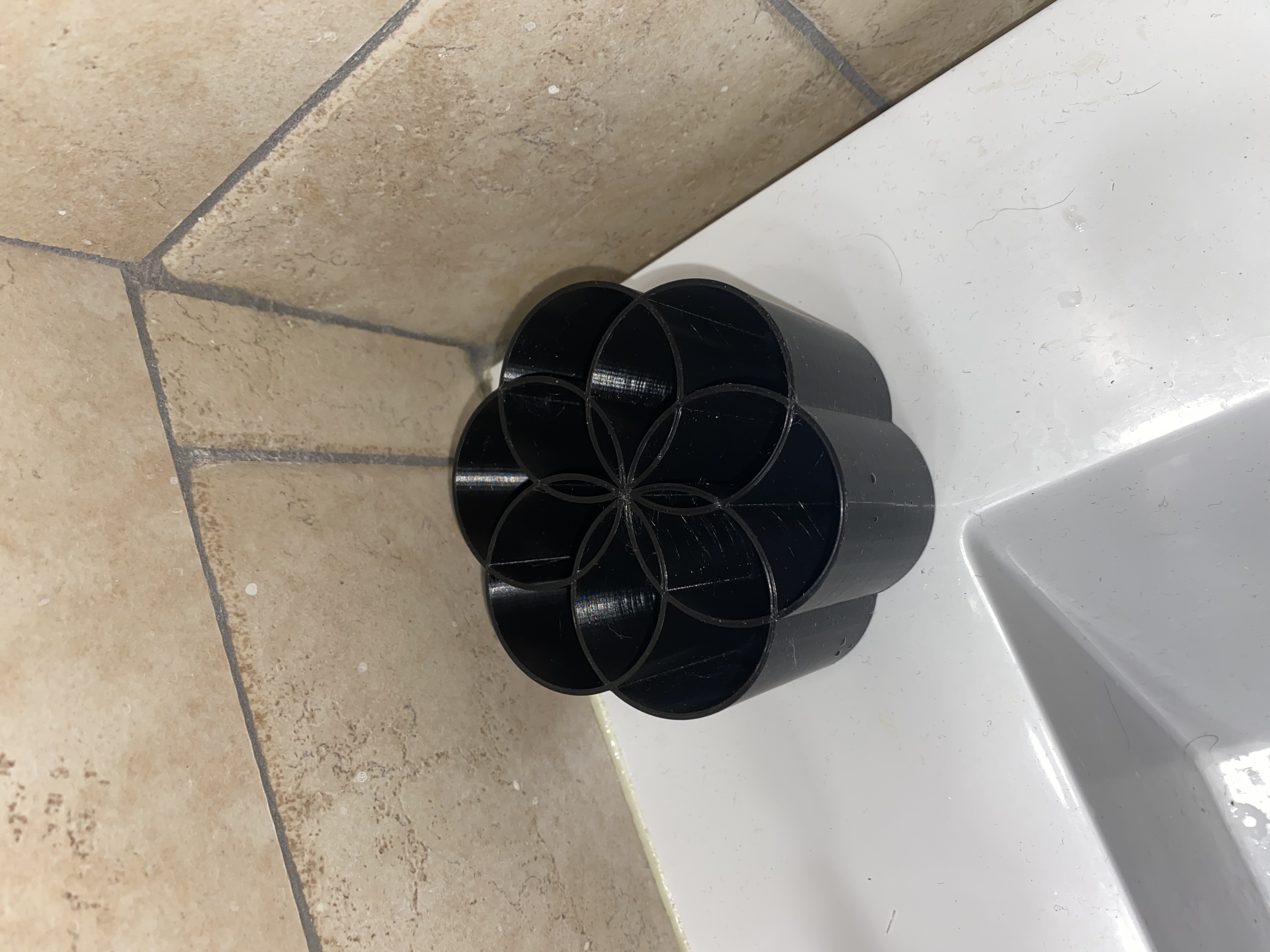 Geometric Cups for Office / Bathroom / Etc. by Hisoka | Download free ...