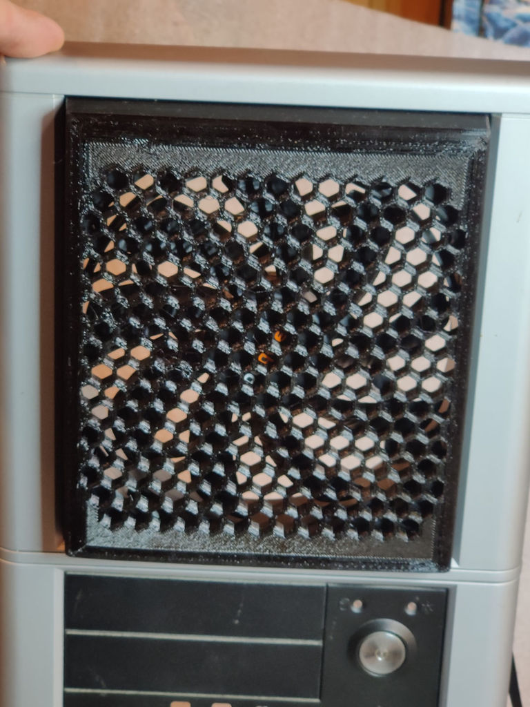 Front Fan Mount for HDD Drive Cage in a DIY NAS Server by Walter Layher ...