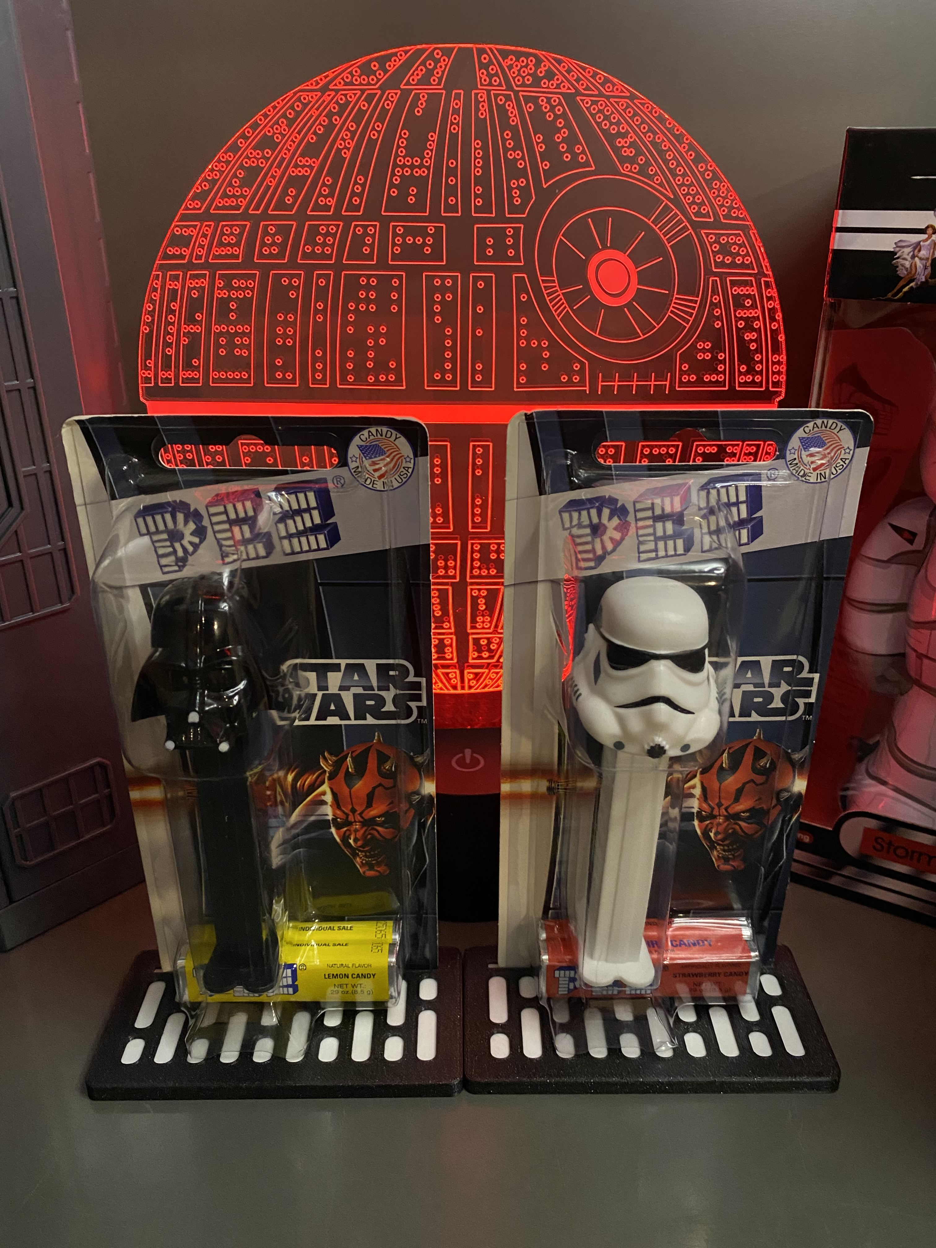 Star Wars Pez Stand by Solterra | Download free STL model | Printables.com